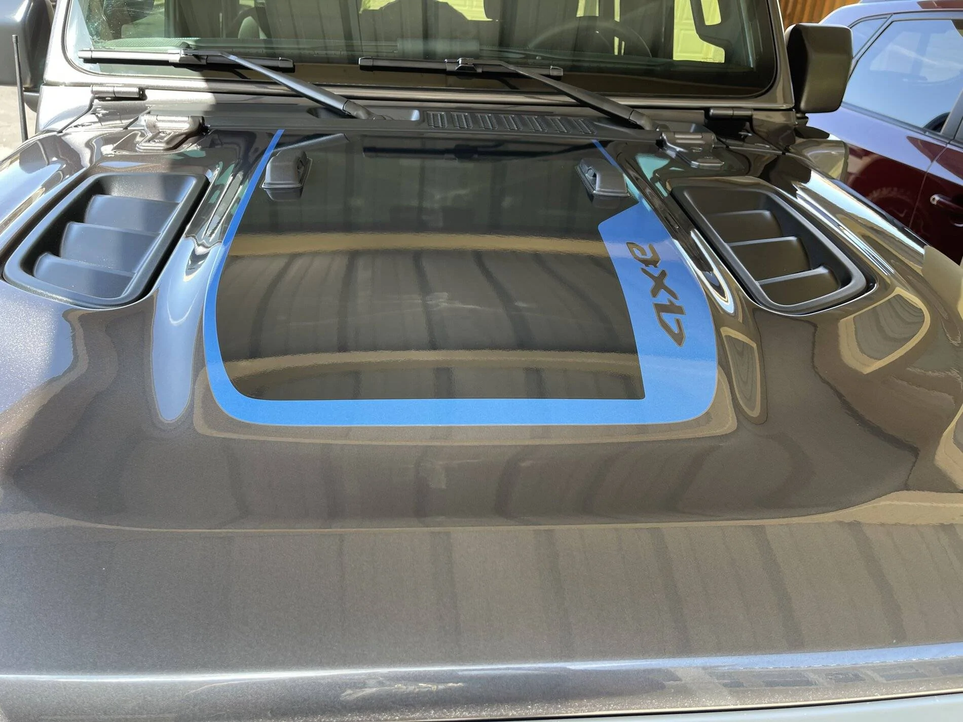 4xe Hood Decal: From Matte to Gloss | Jeep Wrangler Forums (JL / JLU ...