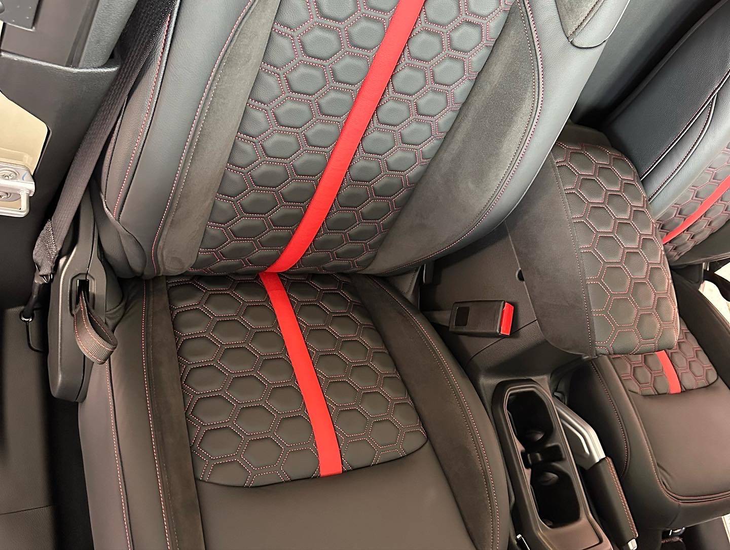 Alea Leather Upgrade for my ‘22 JLR…. | Jeep Wrangler Forums (JL / JLU ...