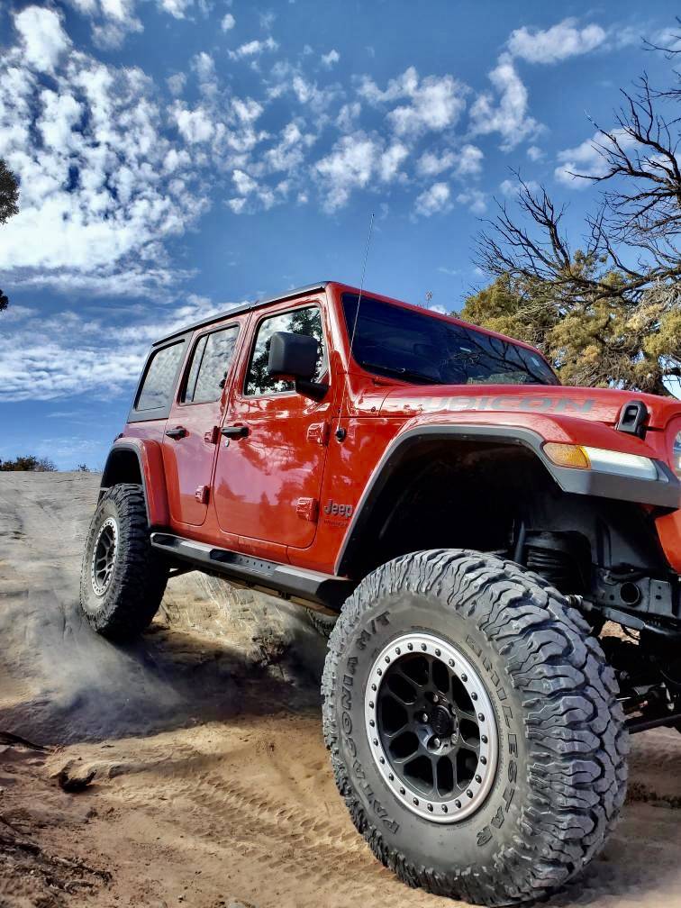 Damaged rocker panel despite rock sliders | Jeep Wrangler Forums (JL ...