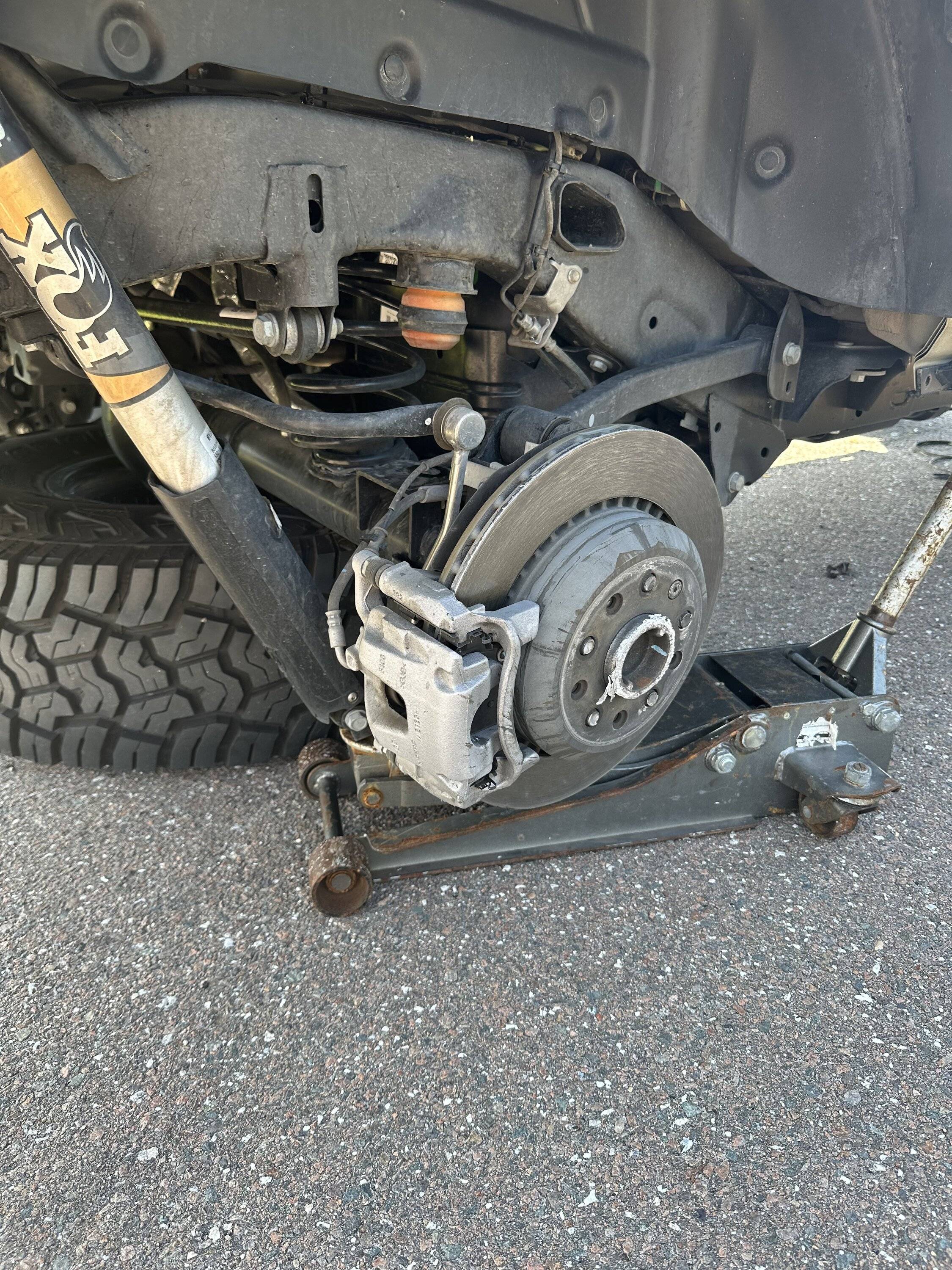 Wheel sheared off studs | Page 3 | Jeep Wrangler Forums (JL / JLU ...