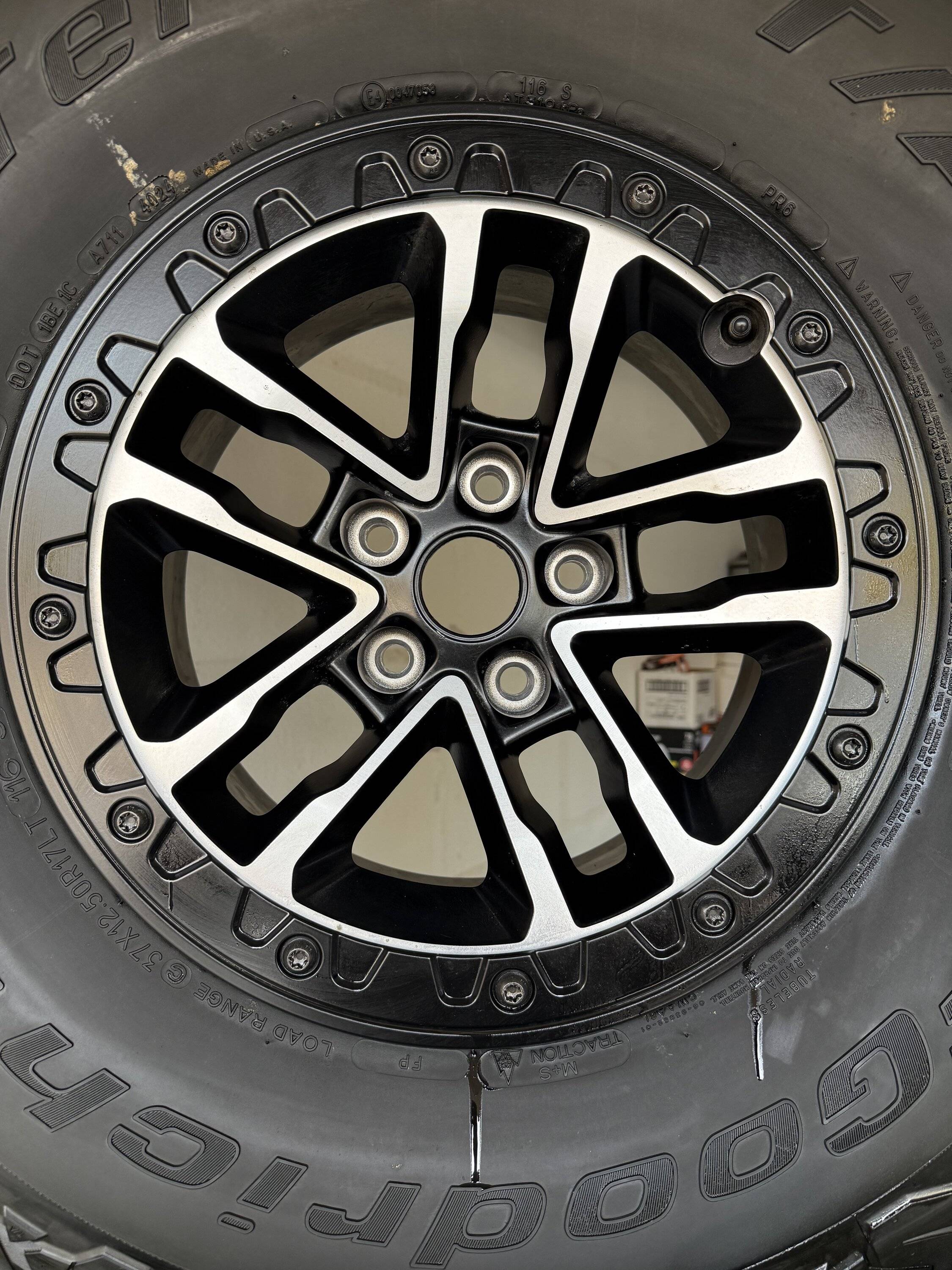 Arizona - Rubicon XR wheels on new-ish 37x12.50r17 BFG Load Range C ...