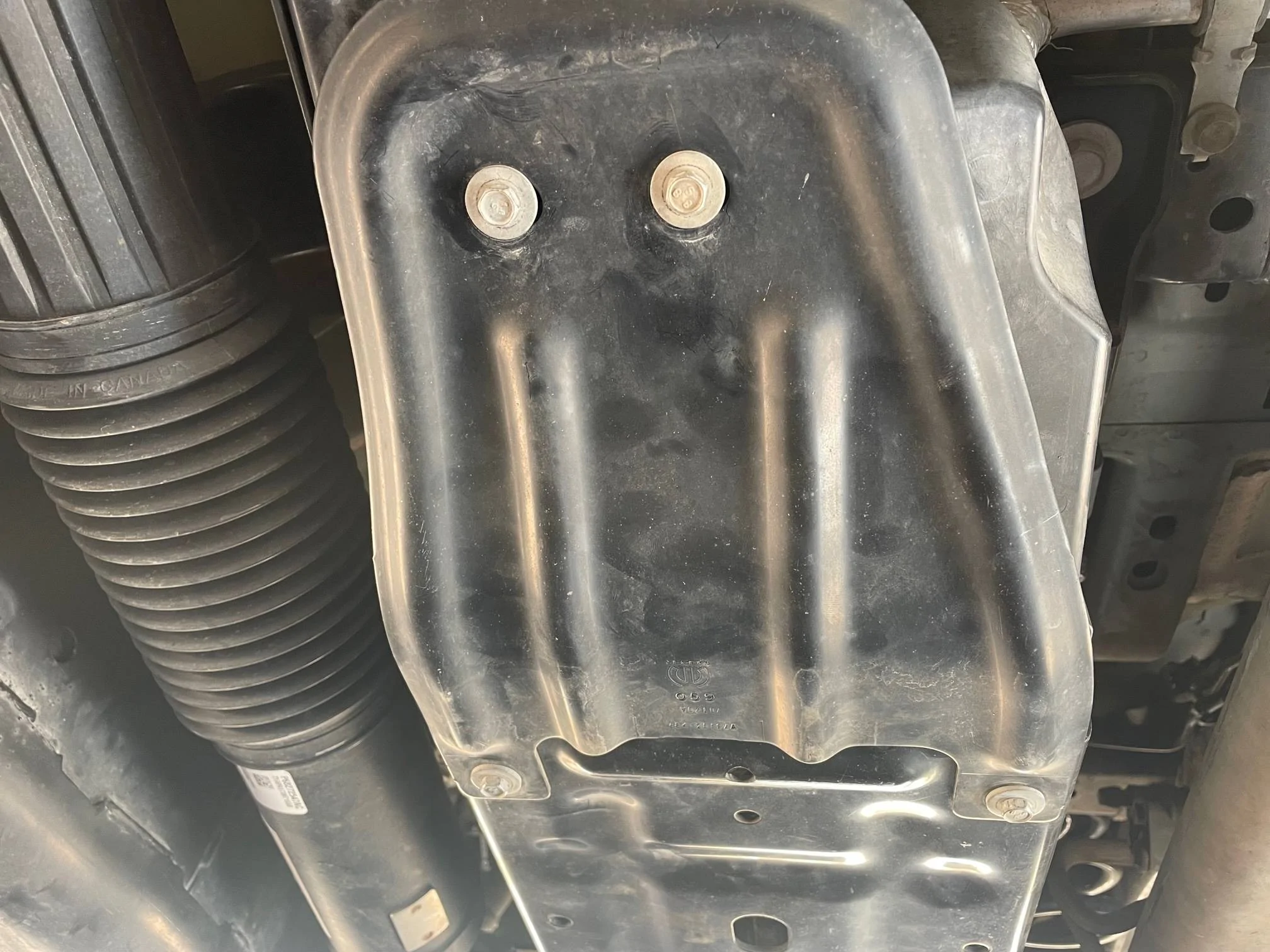 Motobilt E-torque battery skid plate issue | Jeep Wrangler Forums (JL ...