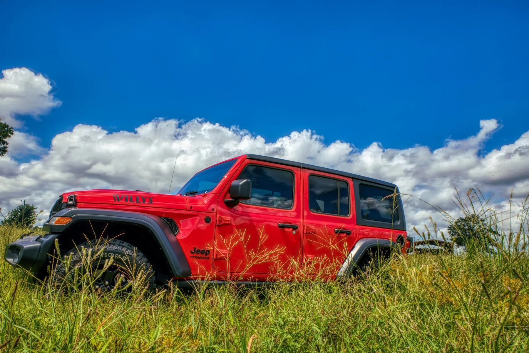 Pro photog with new and first ever Jeep - A little HDR Photography fun ...