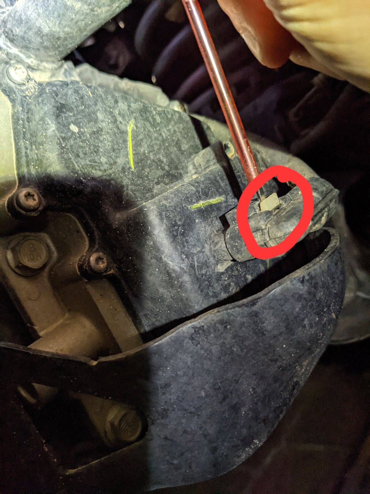Broken clip on the FAD plug | Jeep Wrangler Forums (JL / JLU) - Rubicon ...