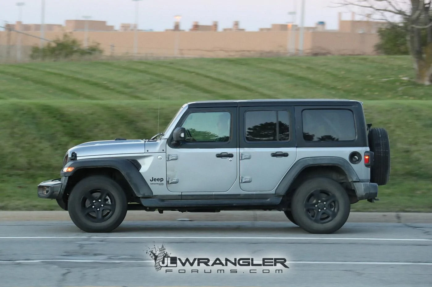 Painted Door Upper? | Jeep Wrangler Forums (JL / JLU) - Rubicon, Sahara ...
