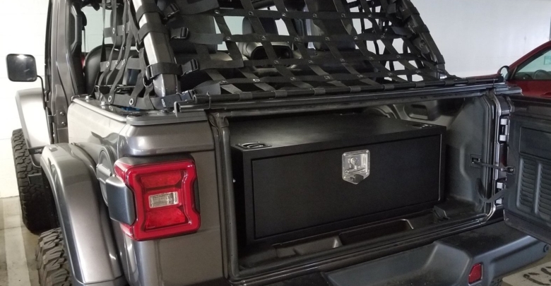 Installing a Smittybilt Security Storage Box In The JL Wrangler – 2018 ...