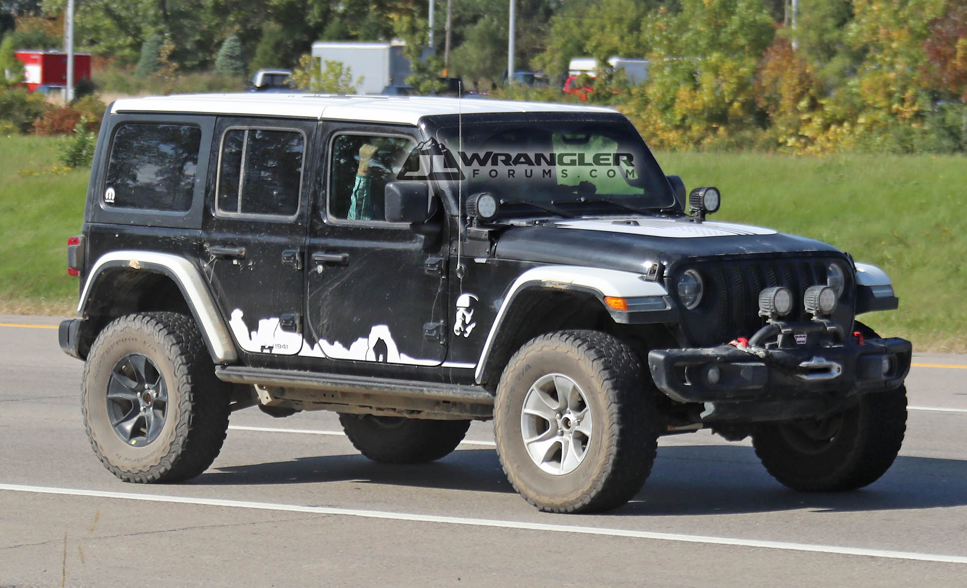 Stormtrooper Edition Jeep Wrangler JL Spotted?? – 2018+ Jeep Wrangler ...